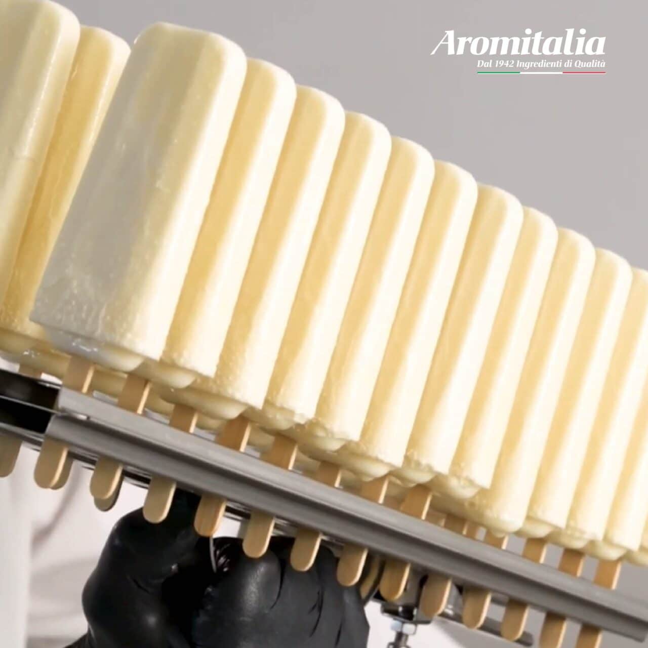 Tutorial | Paletas con técnica de palitera de glicol y molde de silicona - Aromitalia México